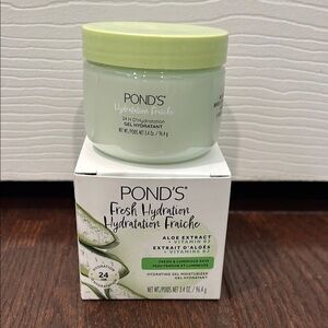 pond’s | Skincare | Ponds Fresh Hydration Aloe Extract Gel Moisturizer ...